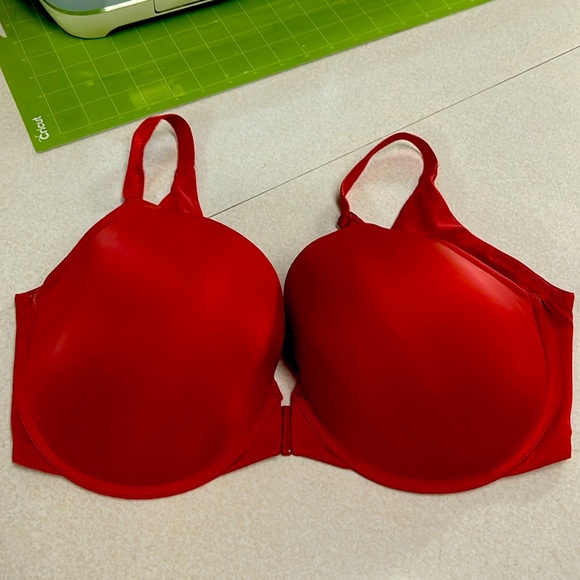 torrid | Intimates & Sleepwear | Torrid Curves Bra Space 38ddd ...